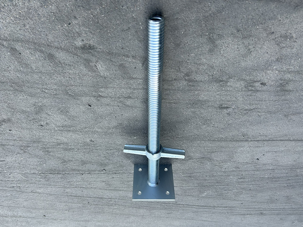 What is The Use of Base Jack in Scaffolding? - EK Scaffolding