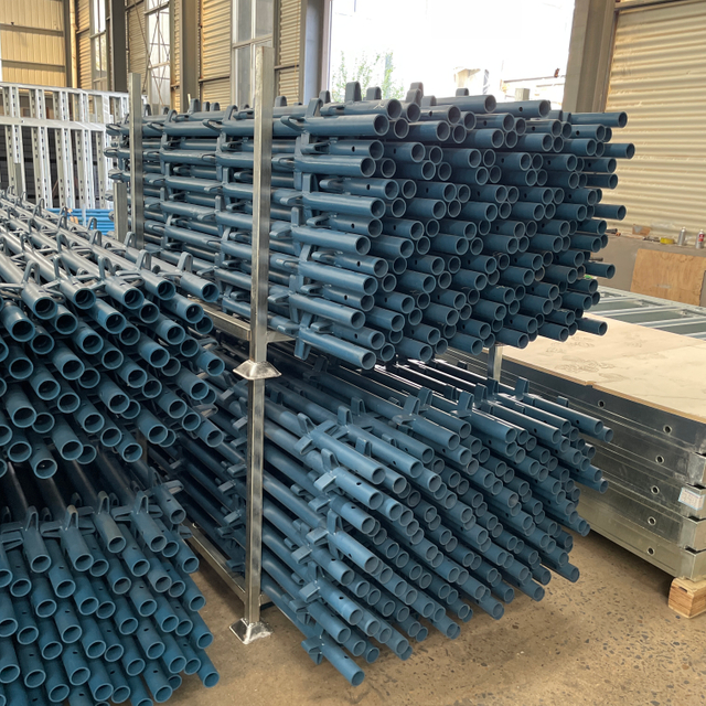 Kwikstage scaffolding - EK Scaffolding